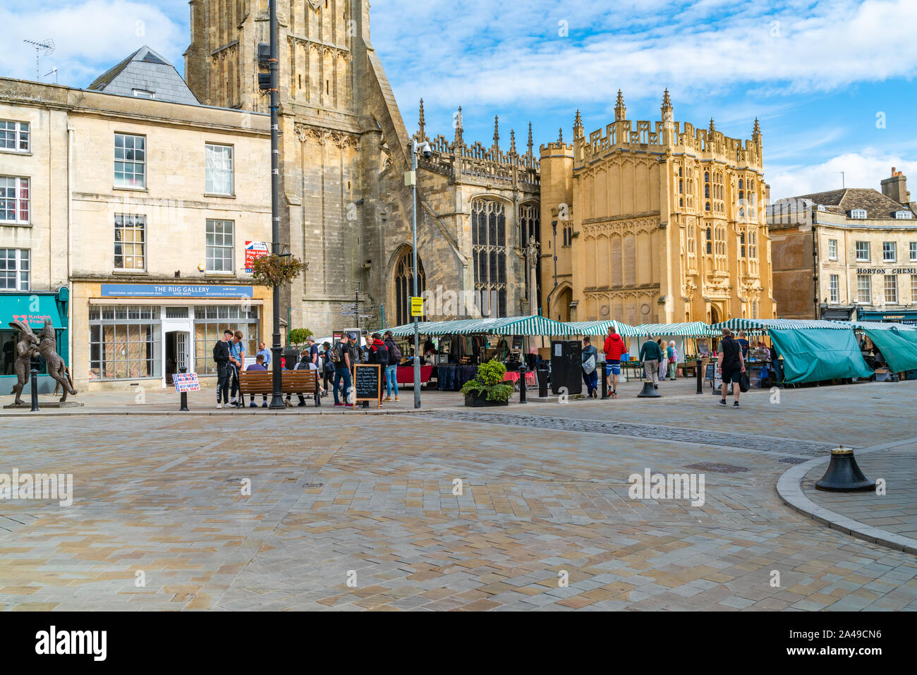 Cirencester market square hi-res stock photography and images - Alamy