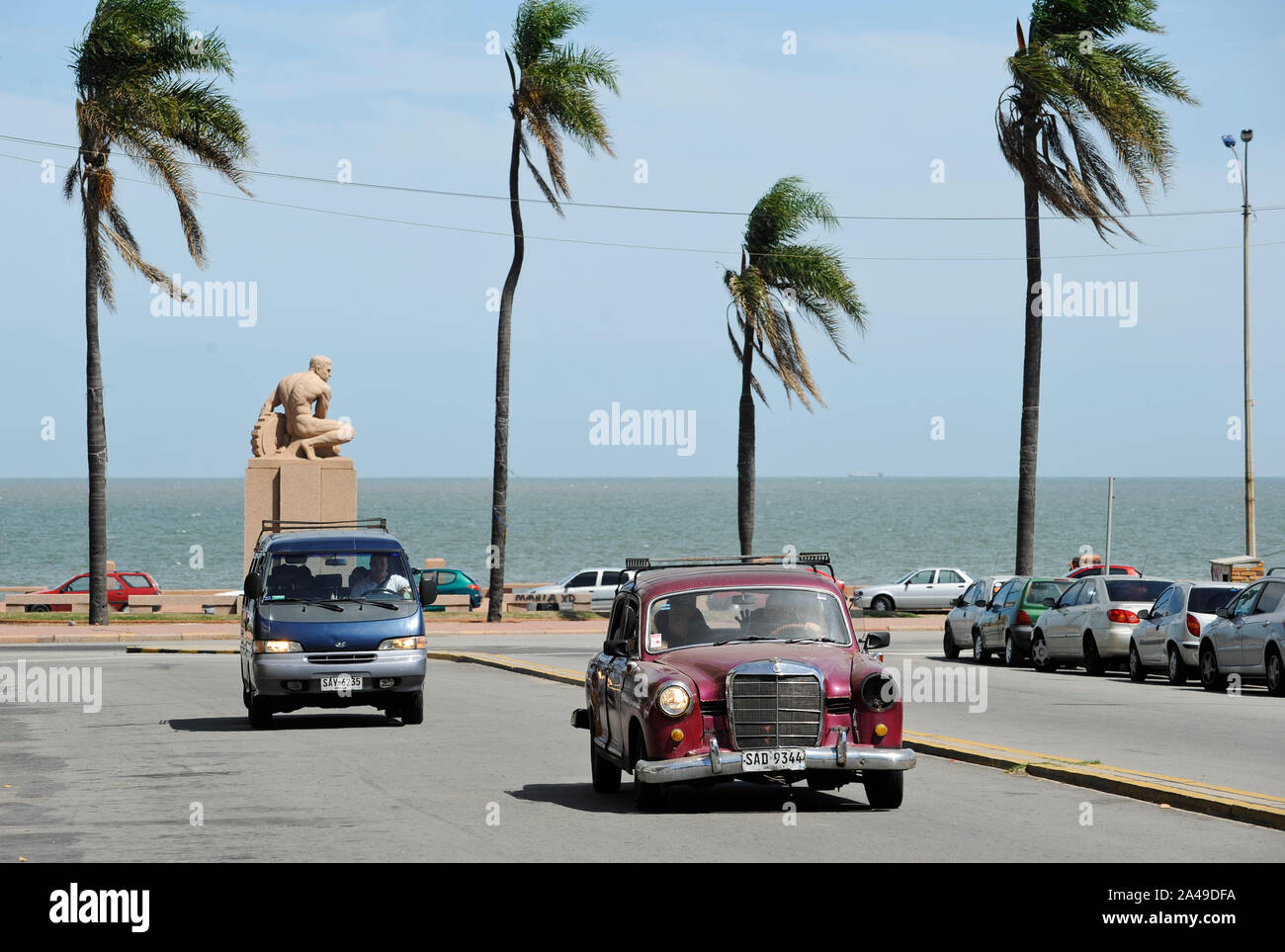 Old classic vintage car vehicle automobile hi-res stock photography and ...