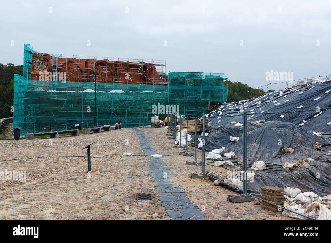 grand construction work in the open air Stock Photo - Alamy