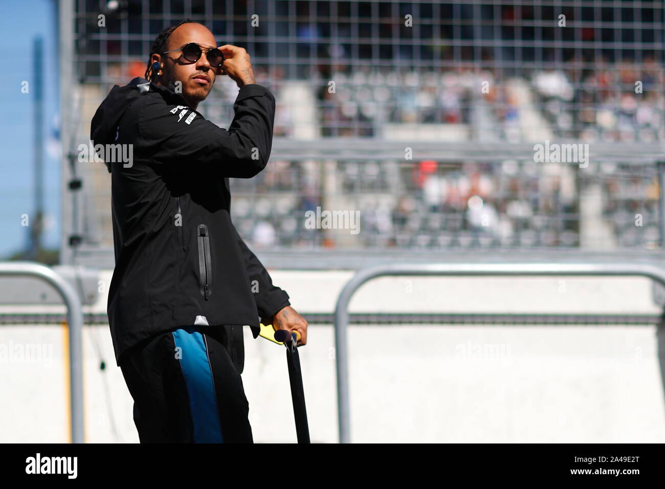 2019 japan lewis hamilton hi-res stock photography and images - Alamy