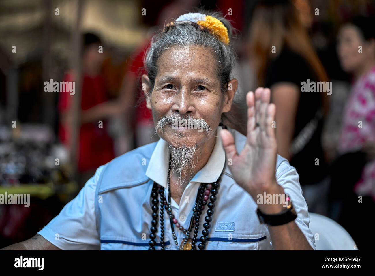 Thai portraits hi-res stock photography and images - Alamy
