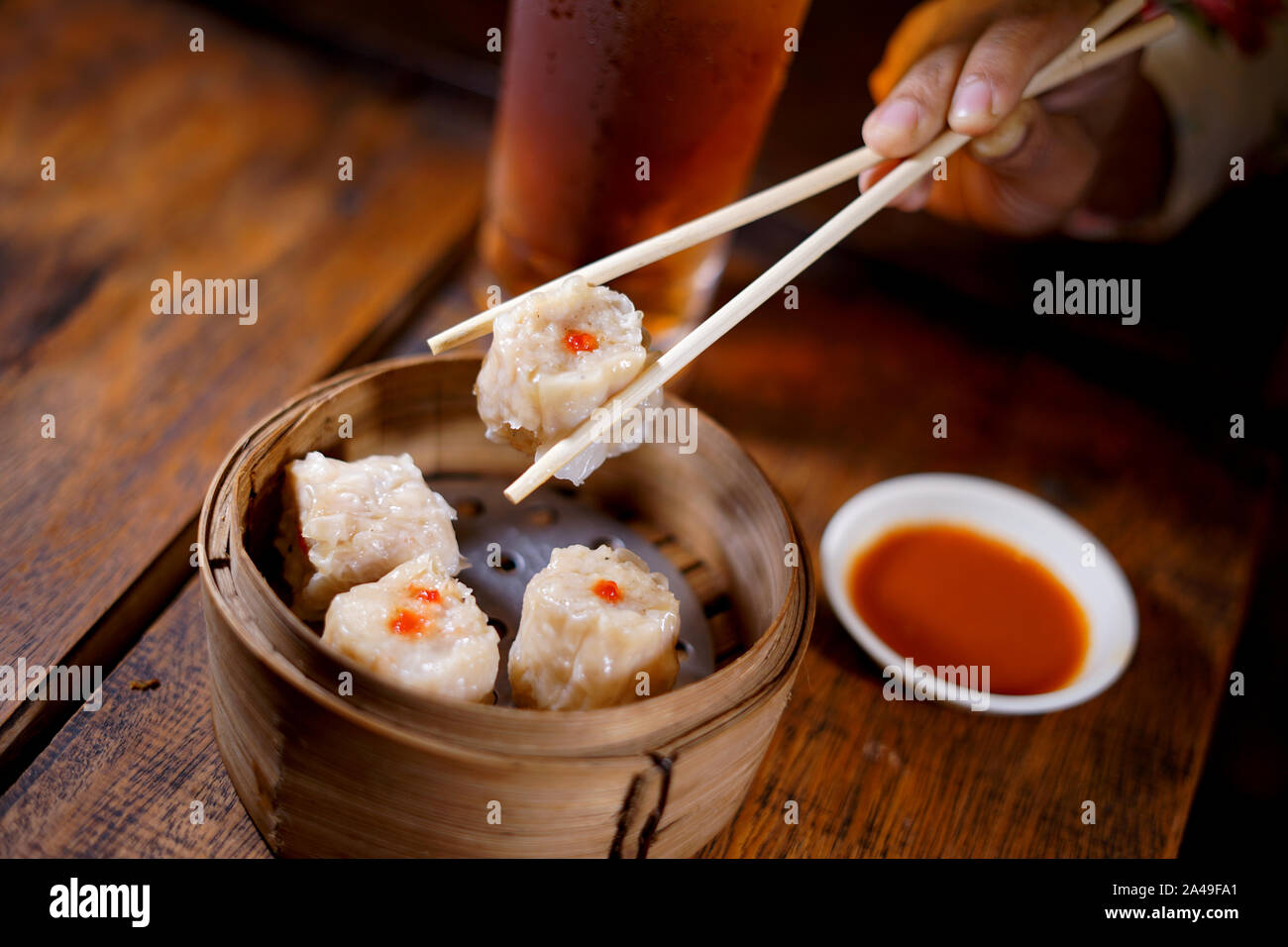 Chinese dim sum full table hi-res stock photography and images - Alamy