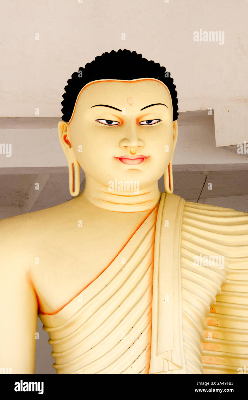 Budhist statue hi-res stock photography and images - Alamy Budhist statue hi-res stock photography and images - Alamy