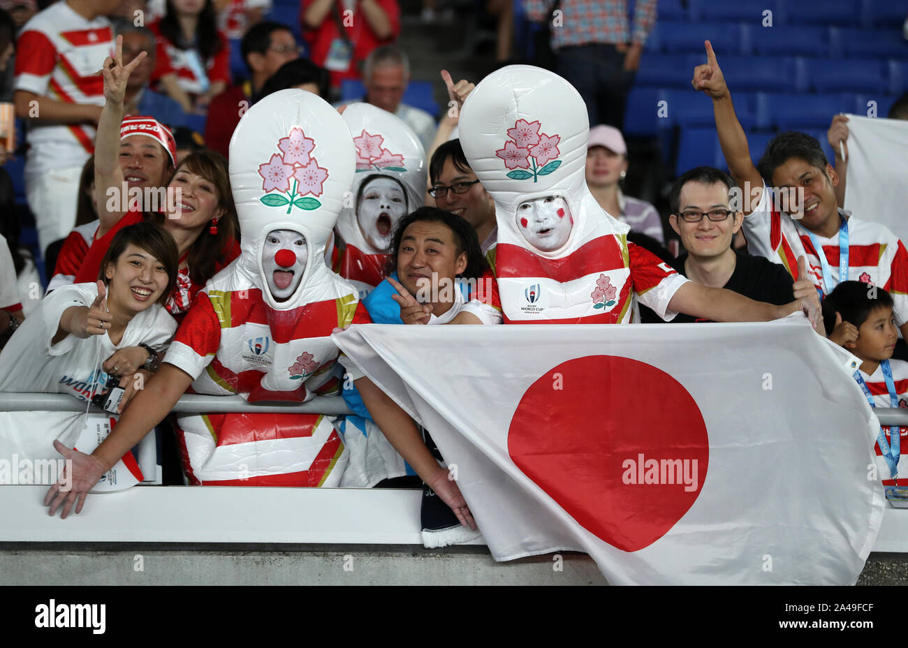 Japan fans during the 2019 Rugby World Cup match at the Yokohama ...