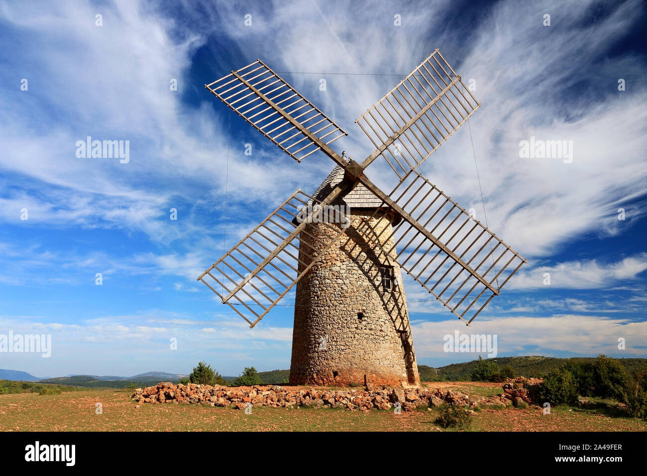 Windmill tower blades hi-res stock photography and images - Alamy
