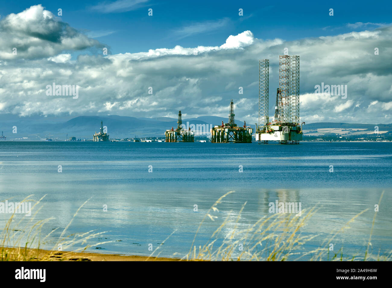 Sea Port of Cromarty with heavy oil industry operations. 23/09/19 Stock ...