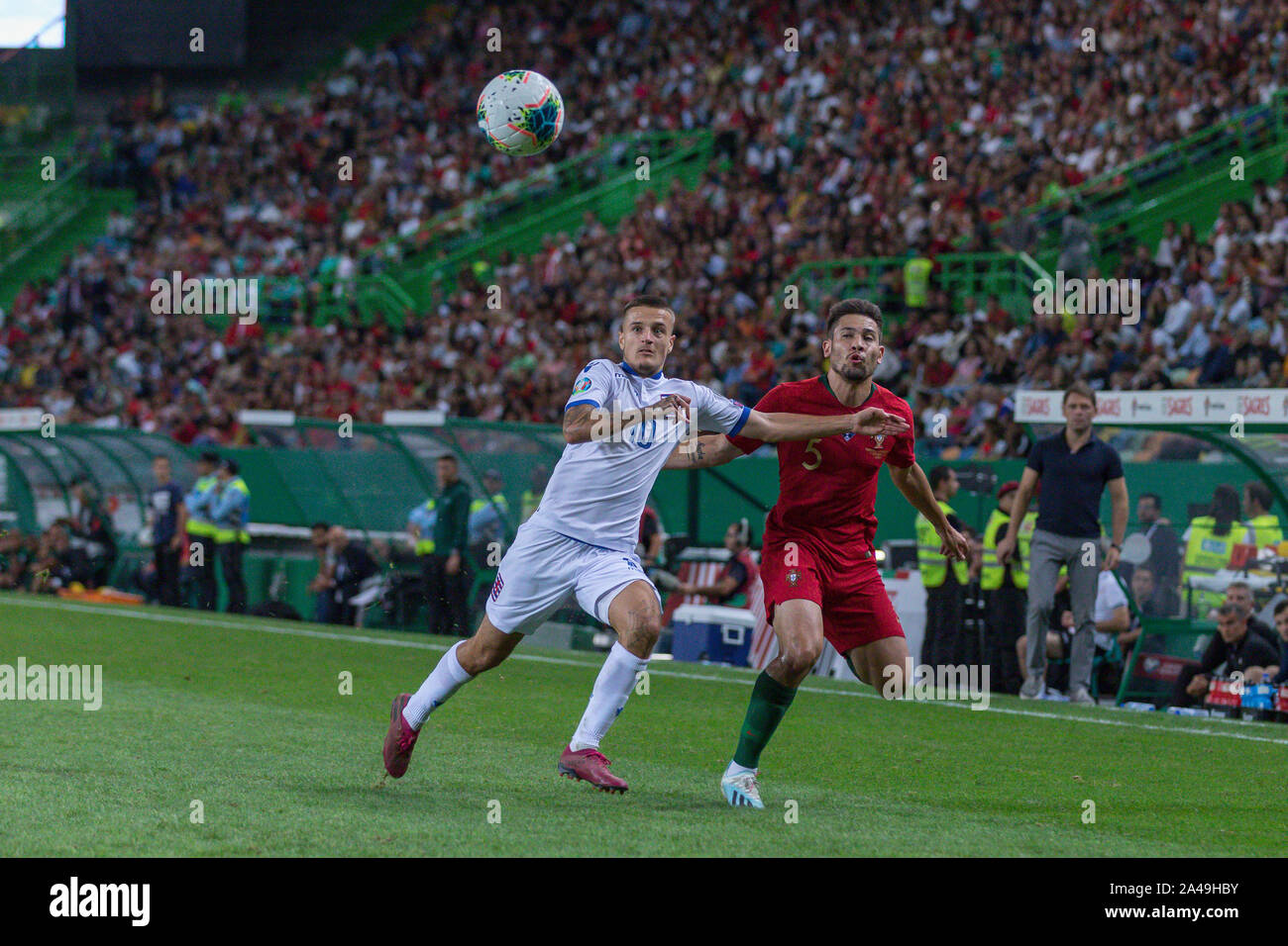 Pau fc hi-res stock photography and images - Alamy