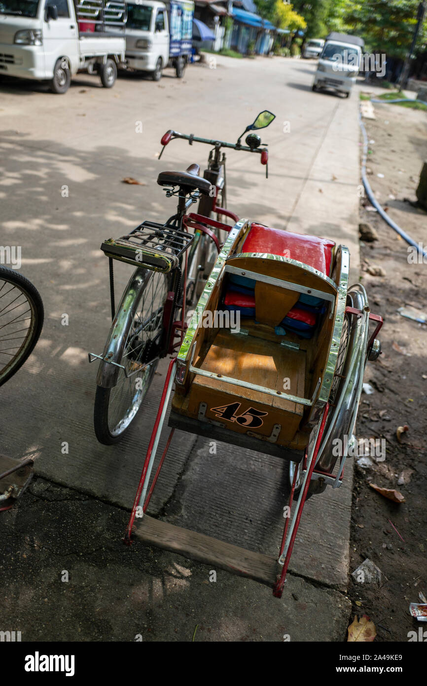 Bicycle rickshaw on the streets of Yangon, Myanmar Stock Photo - Alamy