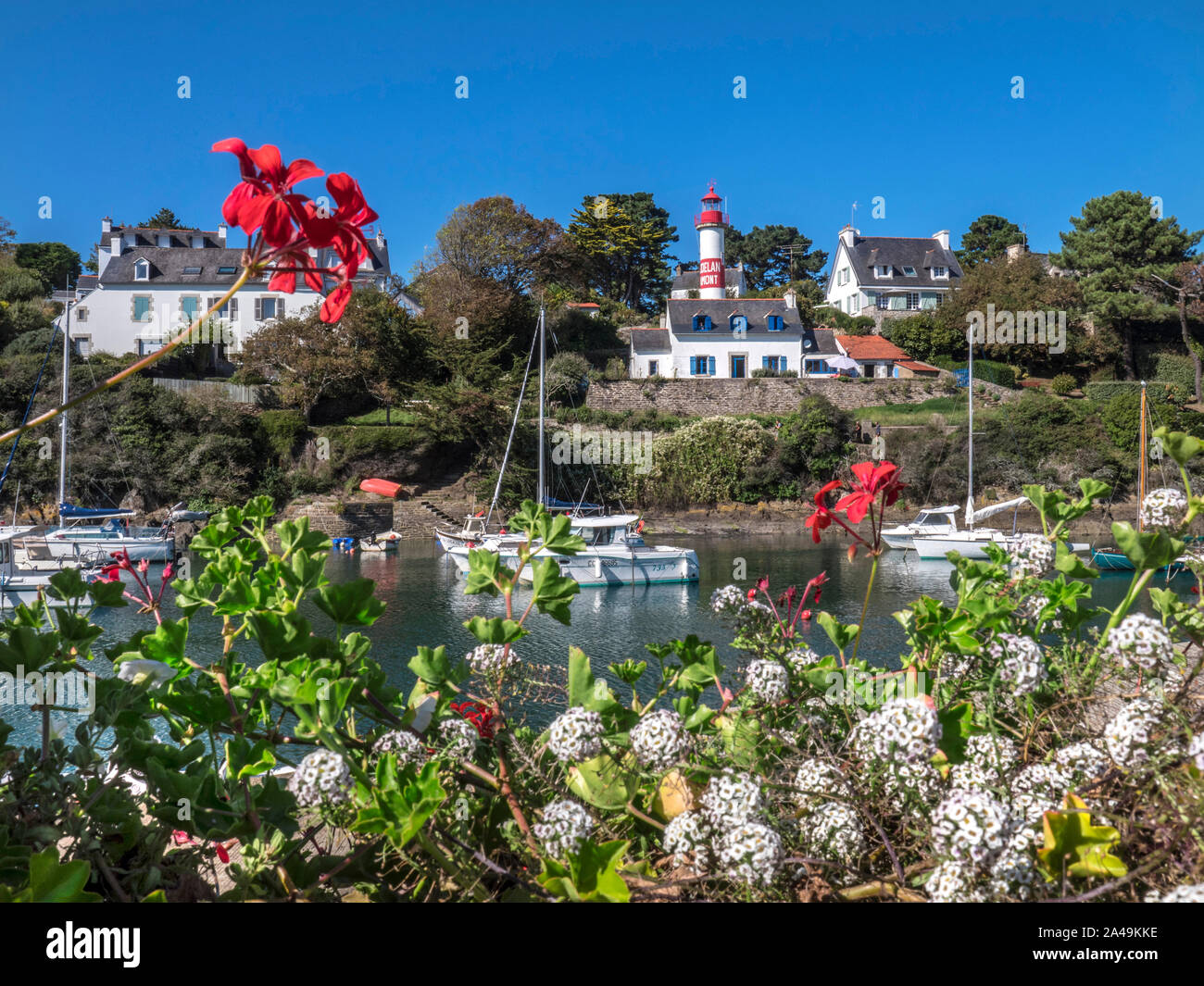 Finistere lighthouse hi-res stock photography and images - Alamy
