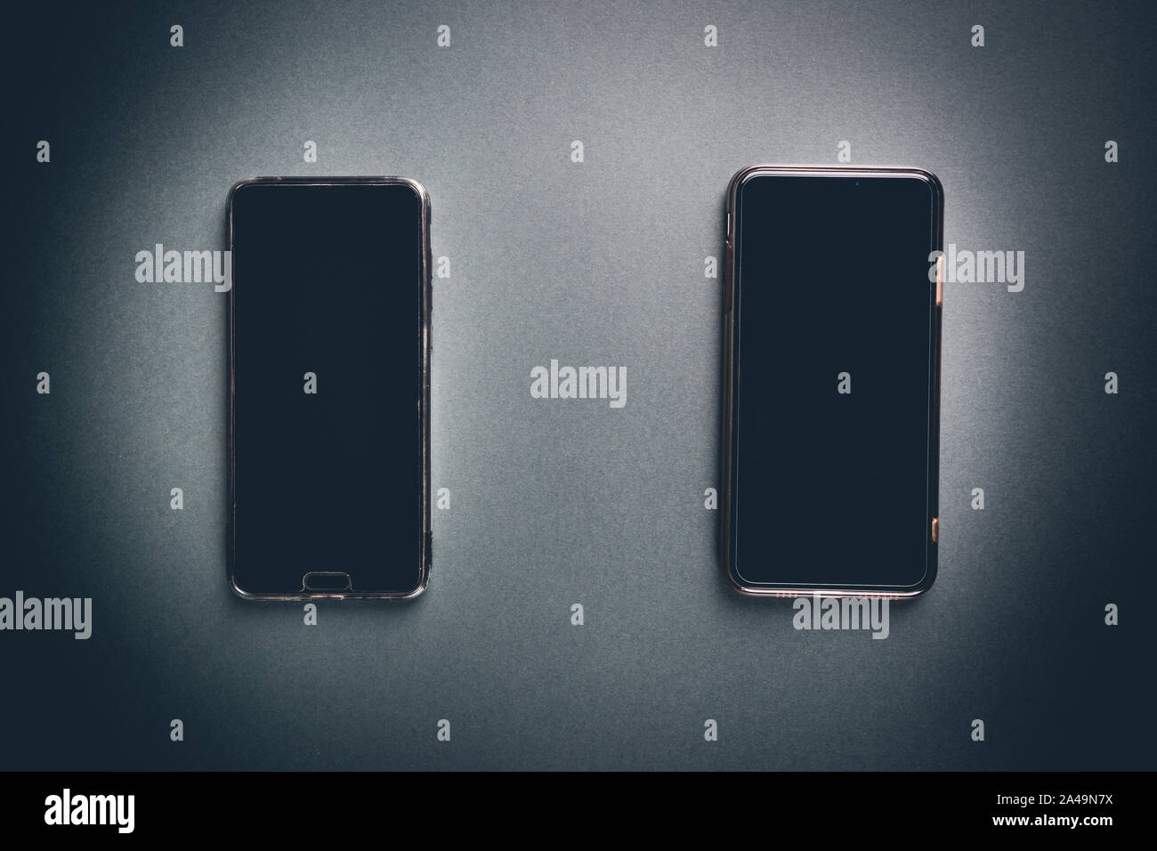 Multiple phones top view hi-res stock photography and images - Alamy