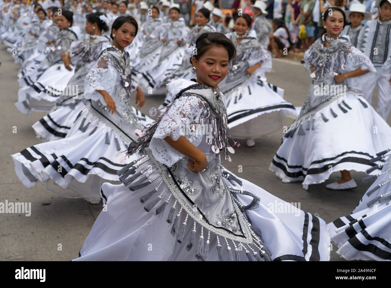 Talisay City, Cebu, Philippines 13th October 2019.Participant dance ...