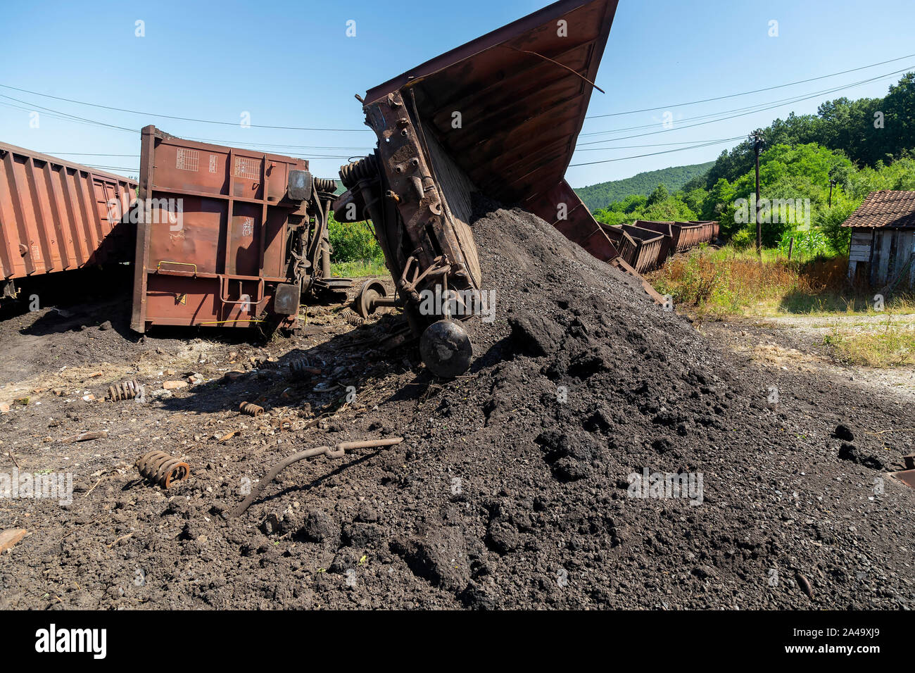 Freight train derailment, no injuries and no hazardous materials leaked ...
