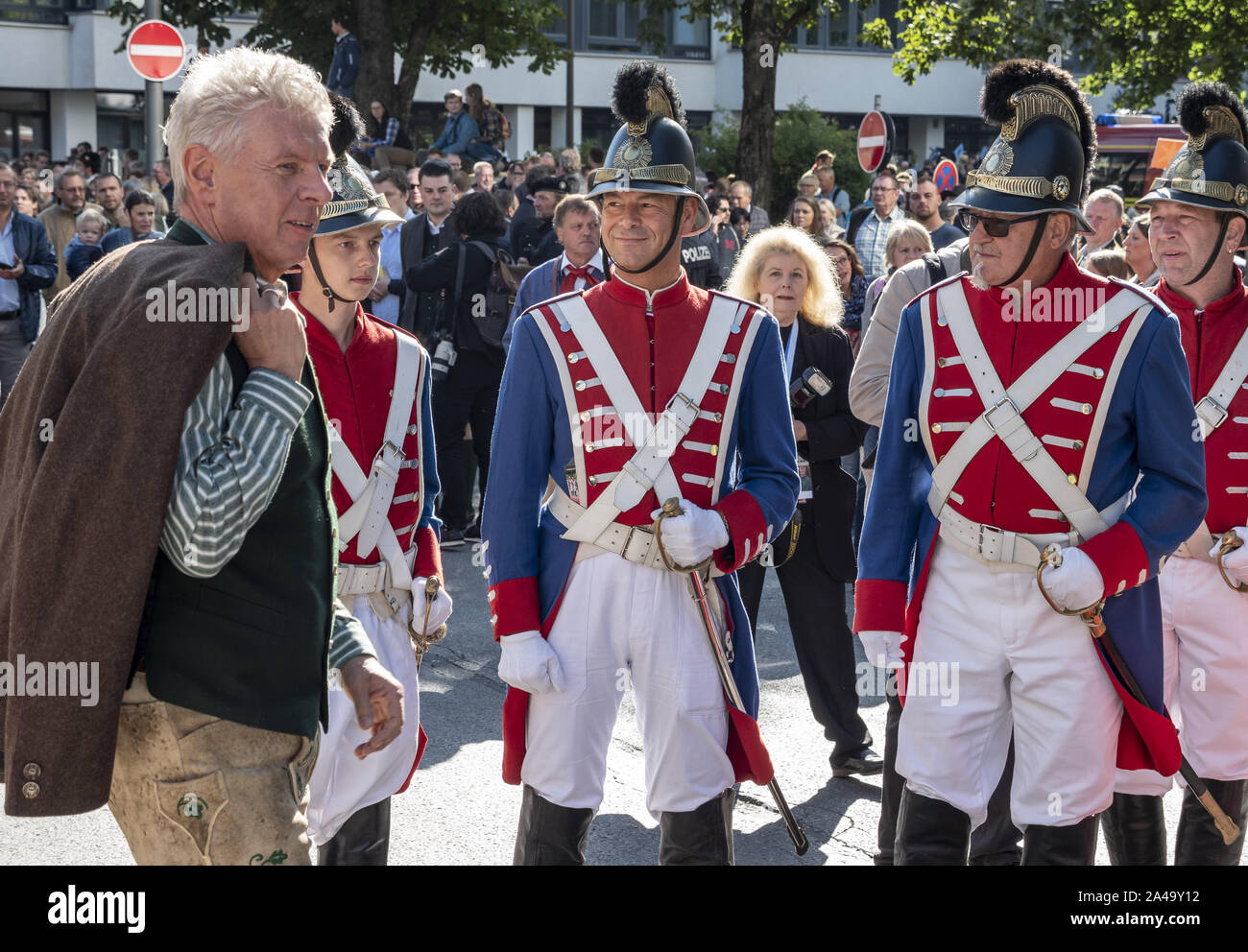 The traditional inaugural parade, Oktoberfest, Bavaria, Germany Stock ...