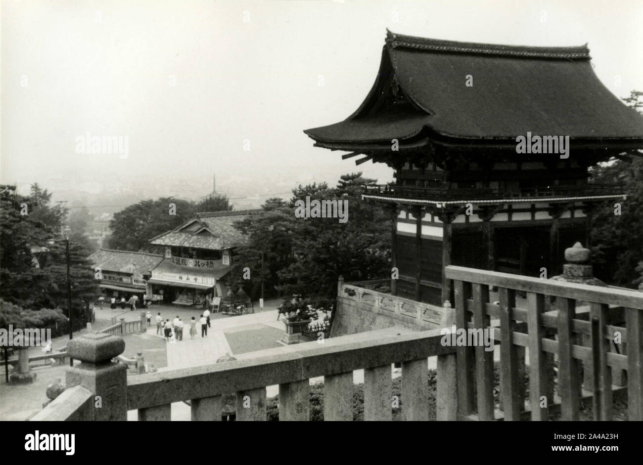 Kiyomizudera Buddhist Temple, Kyoto, Japan 1958 Stock Photo - Alamy Kiyomizudera Buddhist Temple, Kyoto, Japan 1958 Stock Photo - Alamy