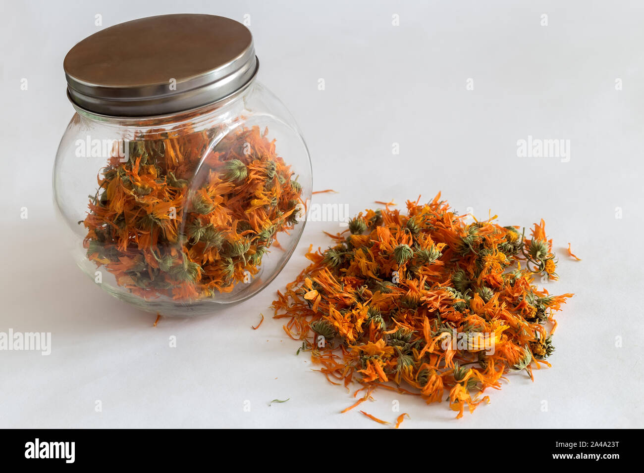 Medicinal raw material hi-res stock photography and images - Alamy