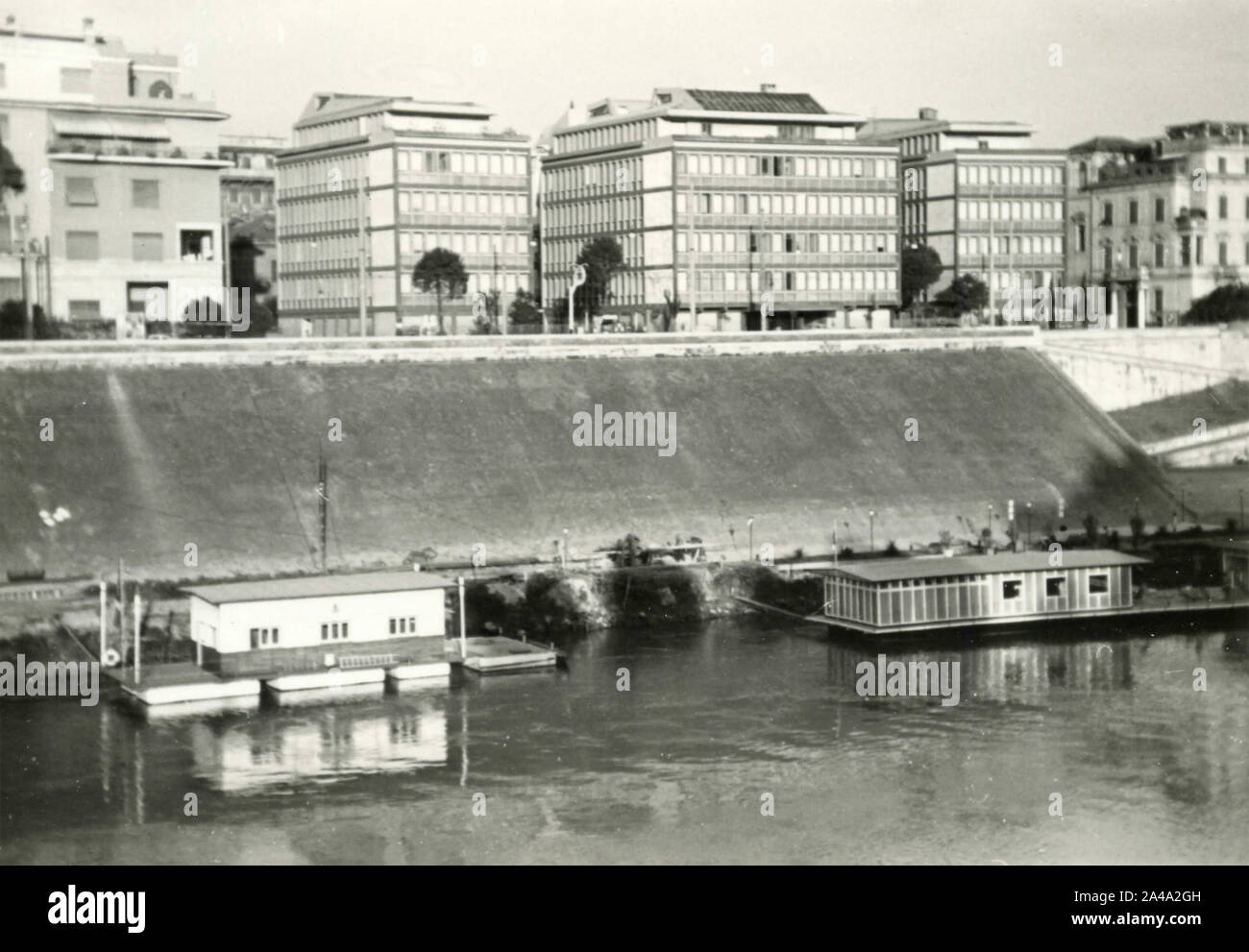 Buildings in Lungotevere Portuense, Rome, Italy 1960 Stock Photo - Alamy