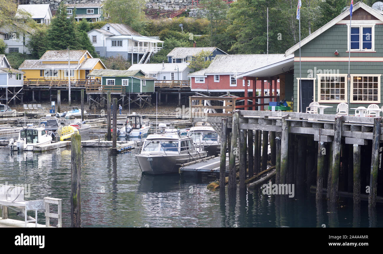 Timber boats hi-res stock photography and images - Alamy
