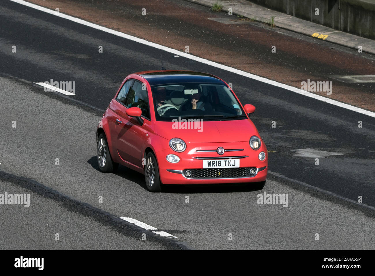 Fiat 500 lounge hi-res stock photography and images - Alamy