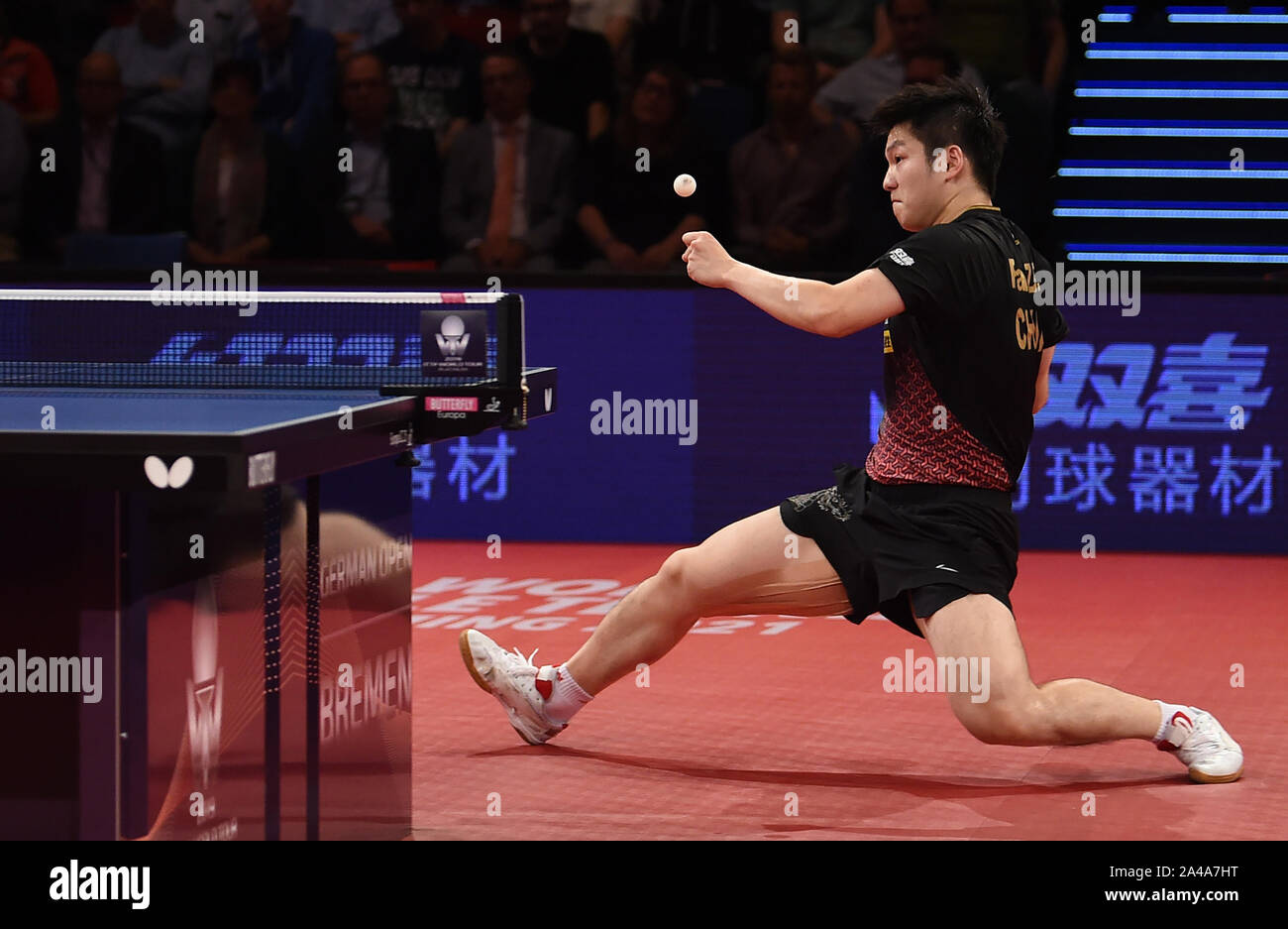 Carmen xu hi-res stock photography and images - Alamy