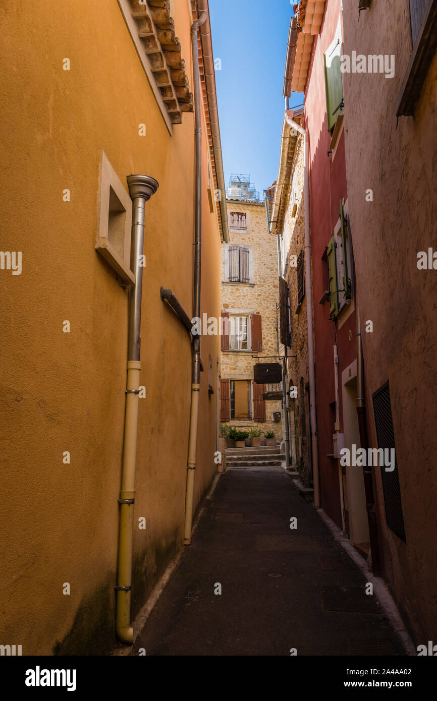 House in Bedoin, Provence, France Stock Photo - Alamy