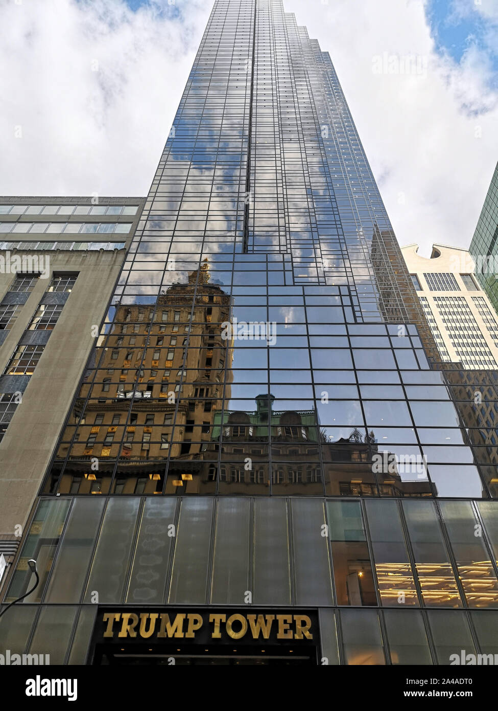 New York, USA. 13th Sep, 2019. Trump Tower in Manhattan. Trump Tower is ...