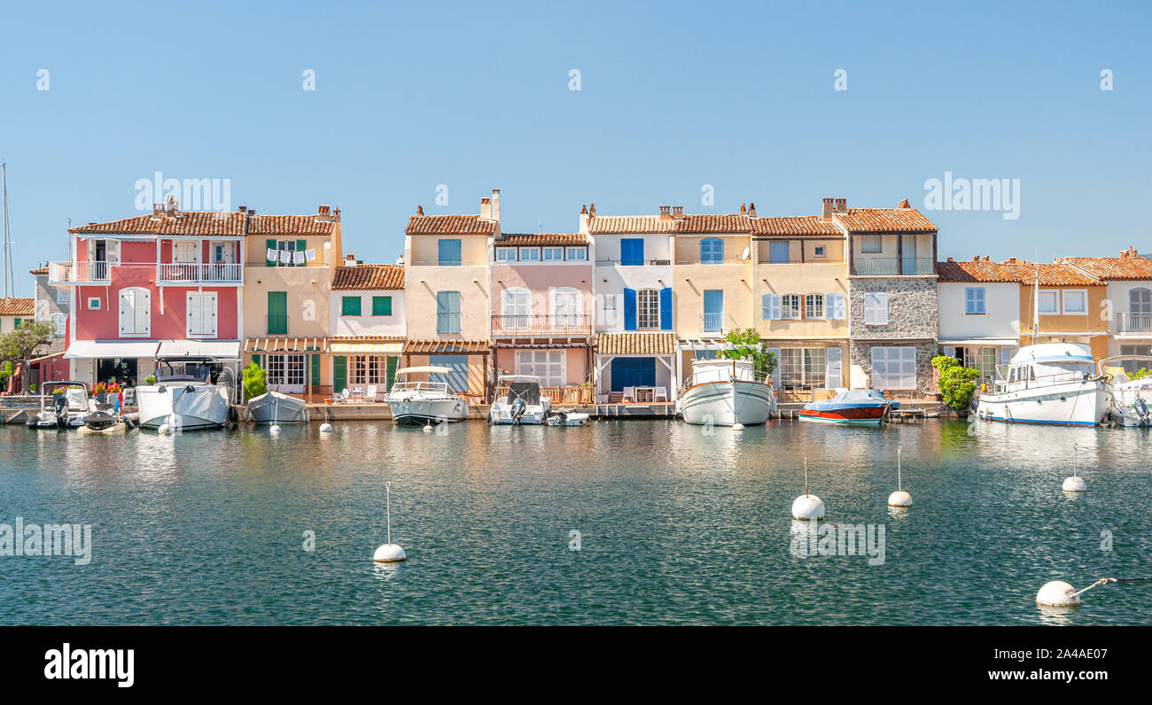 Port grimaud beach south france hi-res stock photography and images - Alamy