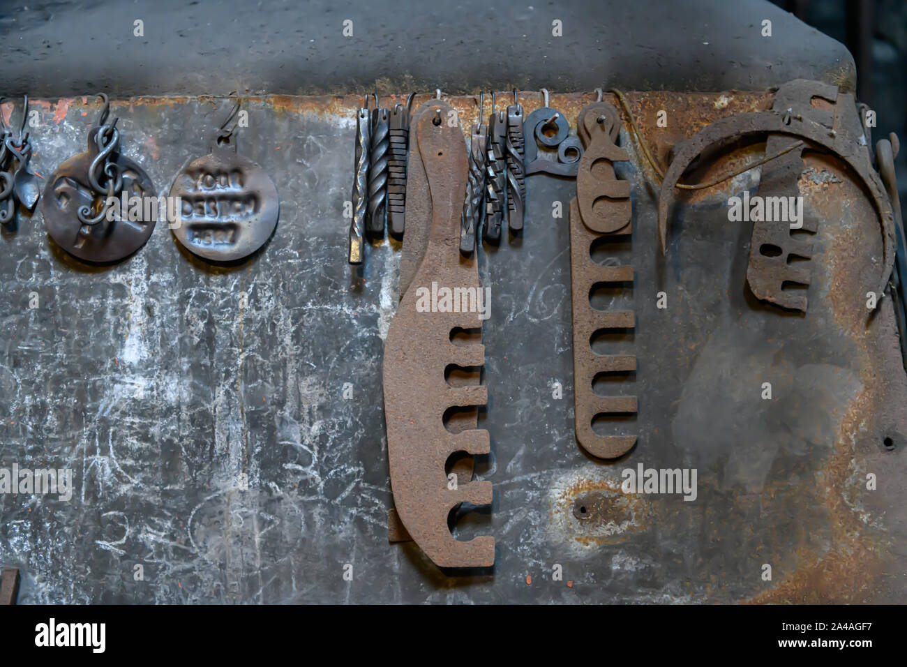 Slate mine workers hi-res stock photography and images - Alamy