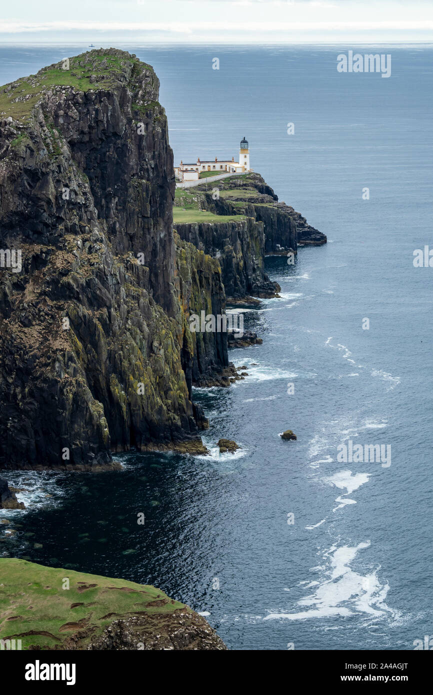 Neist point headland hi-res stock photography and images - Alamy
