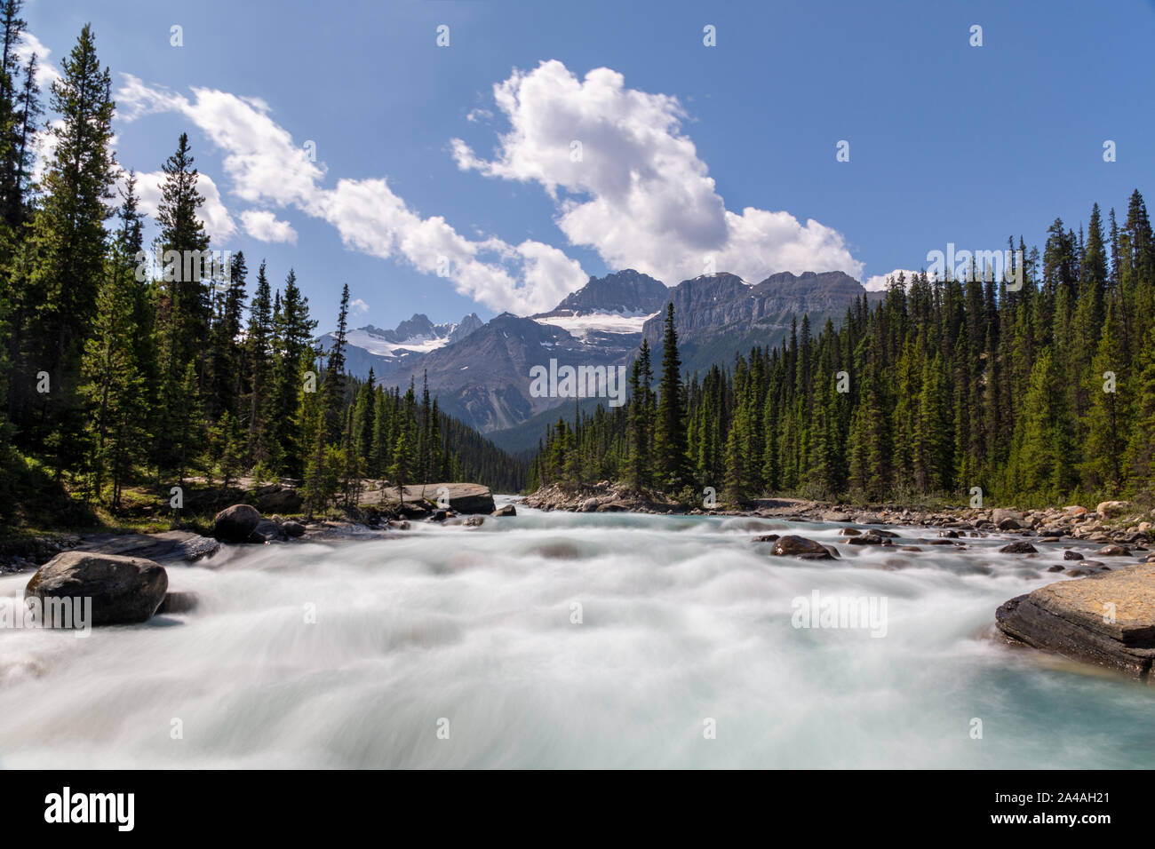 Mistaya canyon hi-res stock photography and images - Alamy