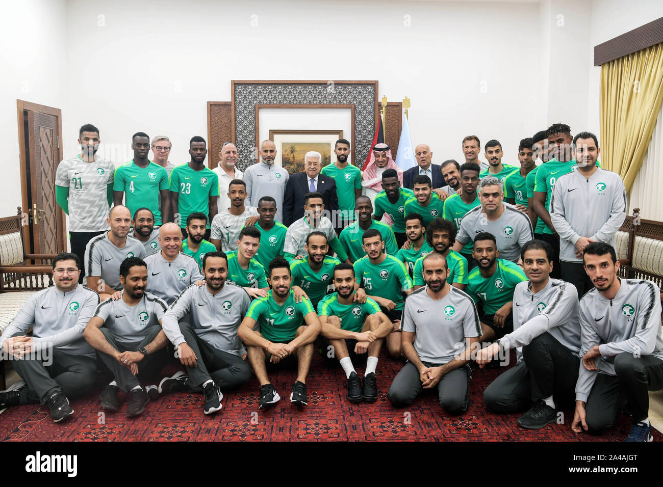 Saudi football hi-res stock photography and images - Alamy