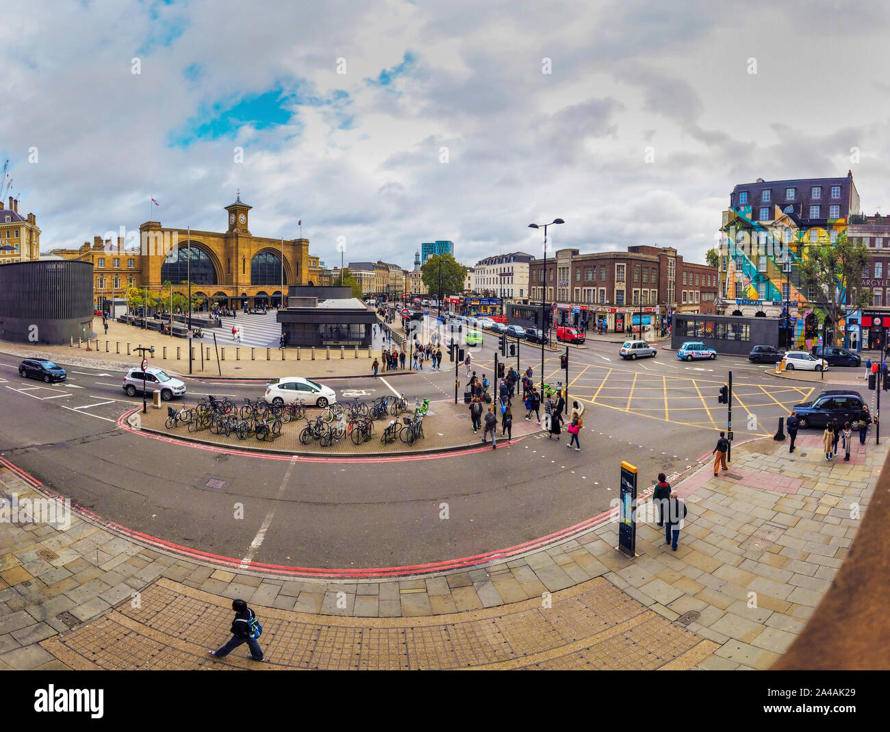 Euston road kings cross hi-res stock photography and images - Alamy