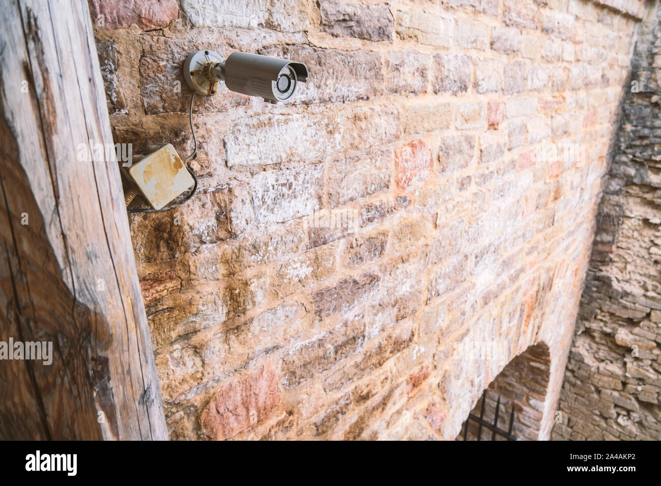 Security camera on stone wall hi-res stock photography and images - Alamy