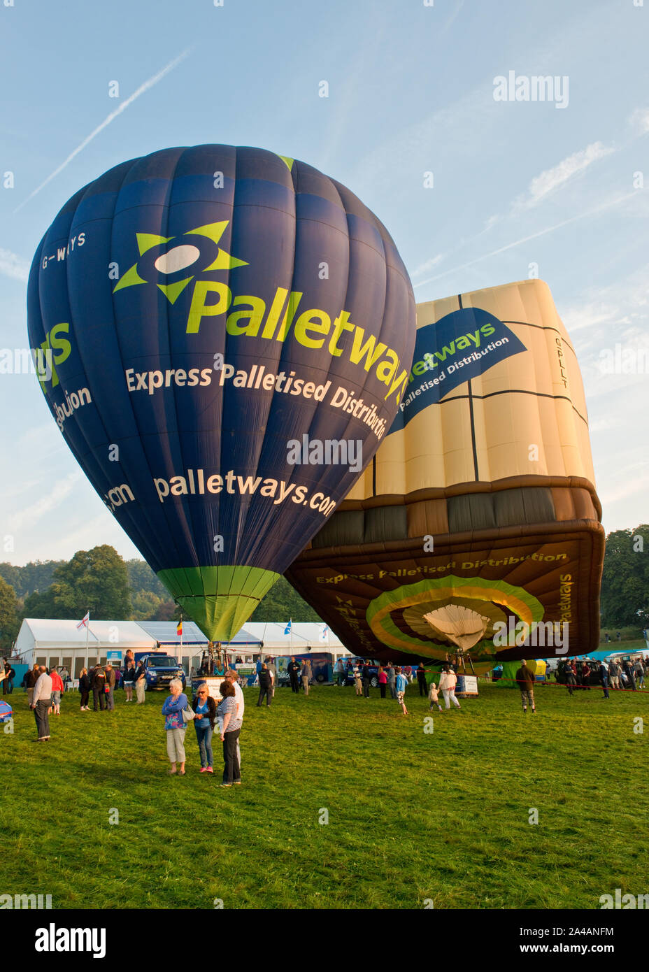 "Palletways" parcel and dragon hot air balloon Bristol International ...