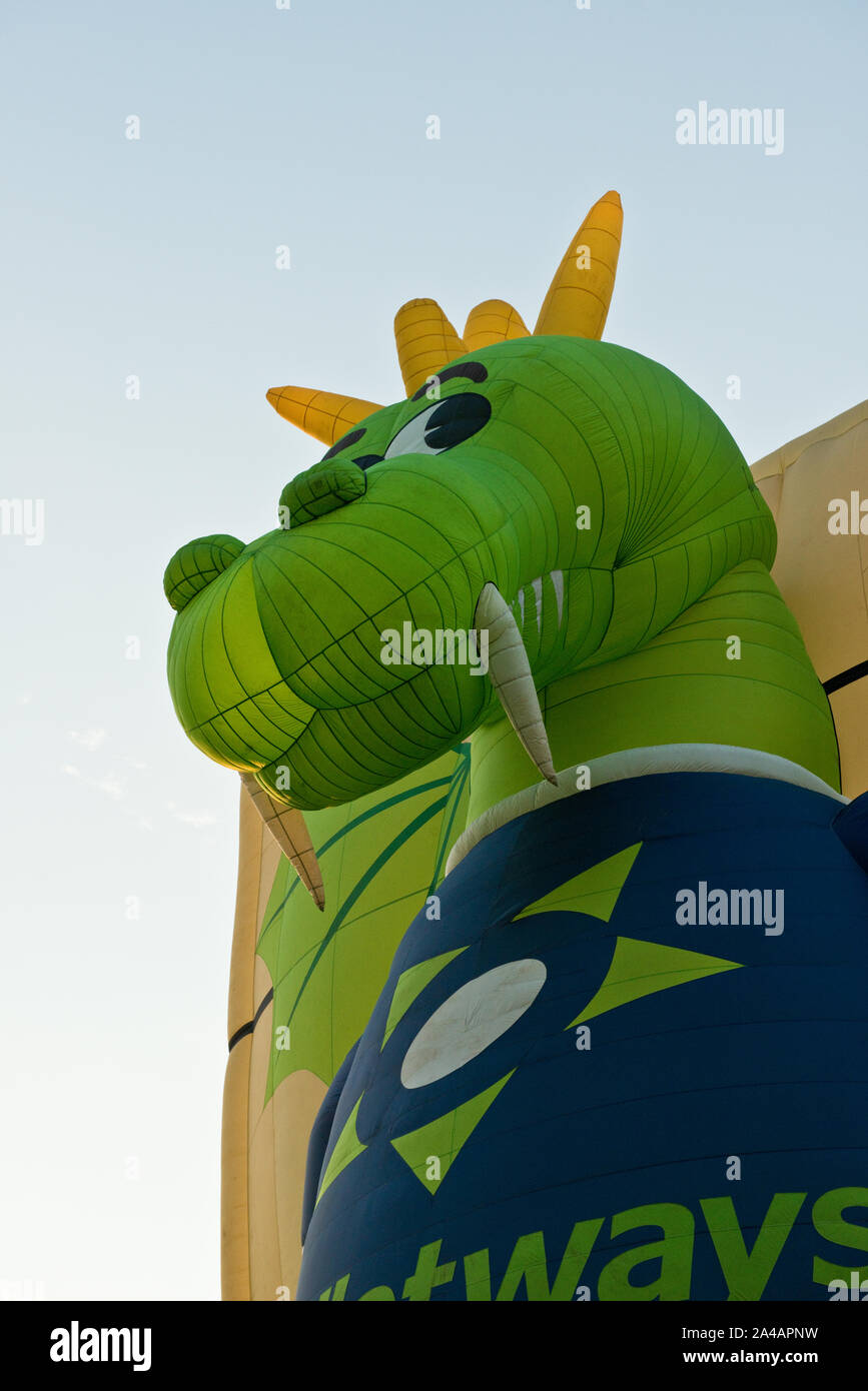 "Palletways" dragon hot air balloon Bristol International Balloon ...