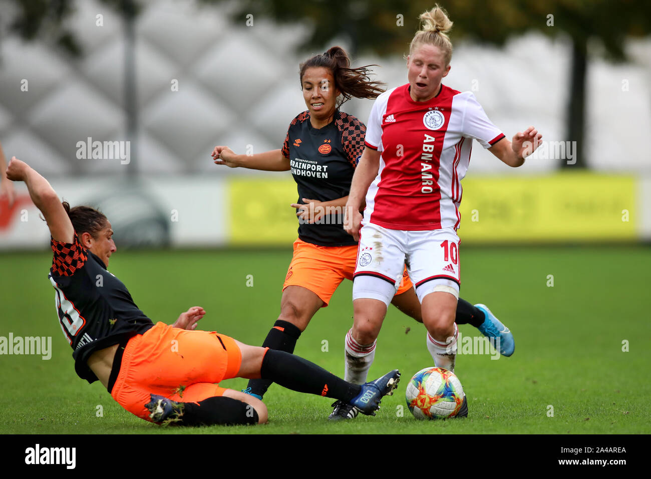 Psv vrouwen hi-res stock photography and images - Alamy