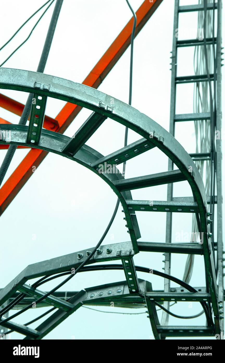 Abstract steel frame Stock Photo - Alamy