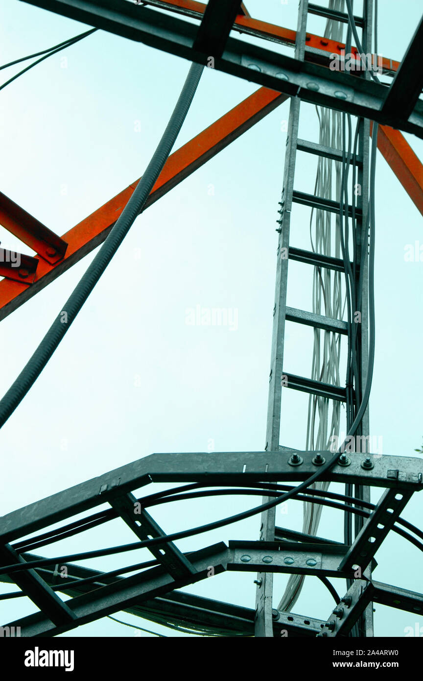 Abstract steel frame Stock Photo - Alamy