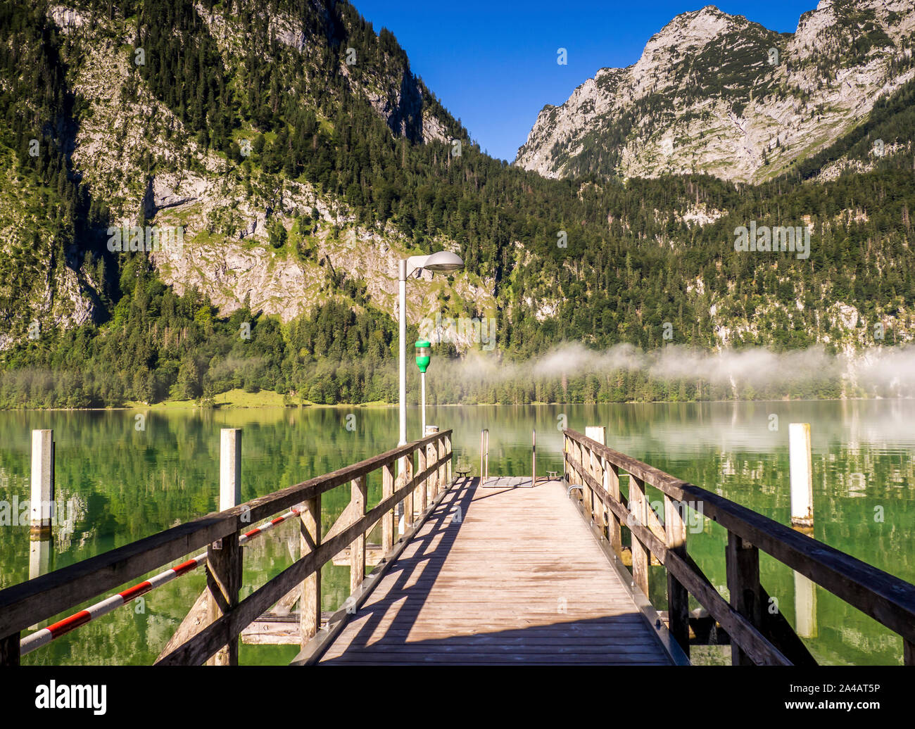 Salet boat landing stage hi-res stock photography and images - Alamy