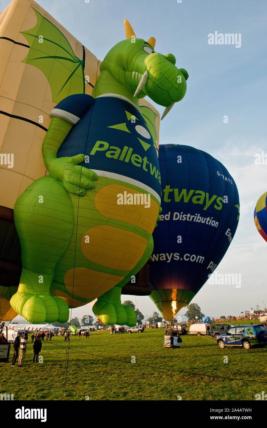 Green dragon court High Resolution Stock Photography and Images - Alamy