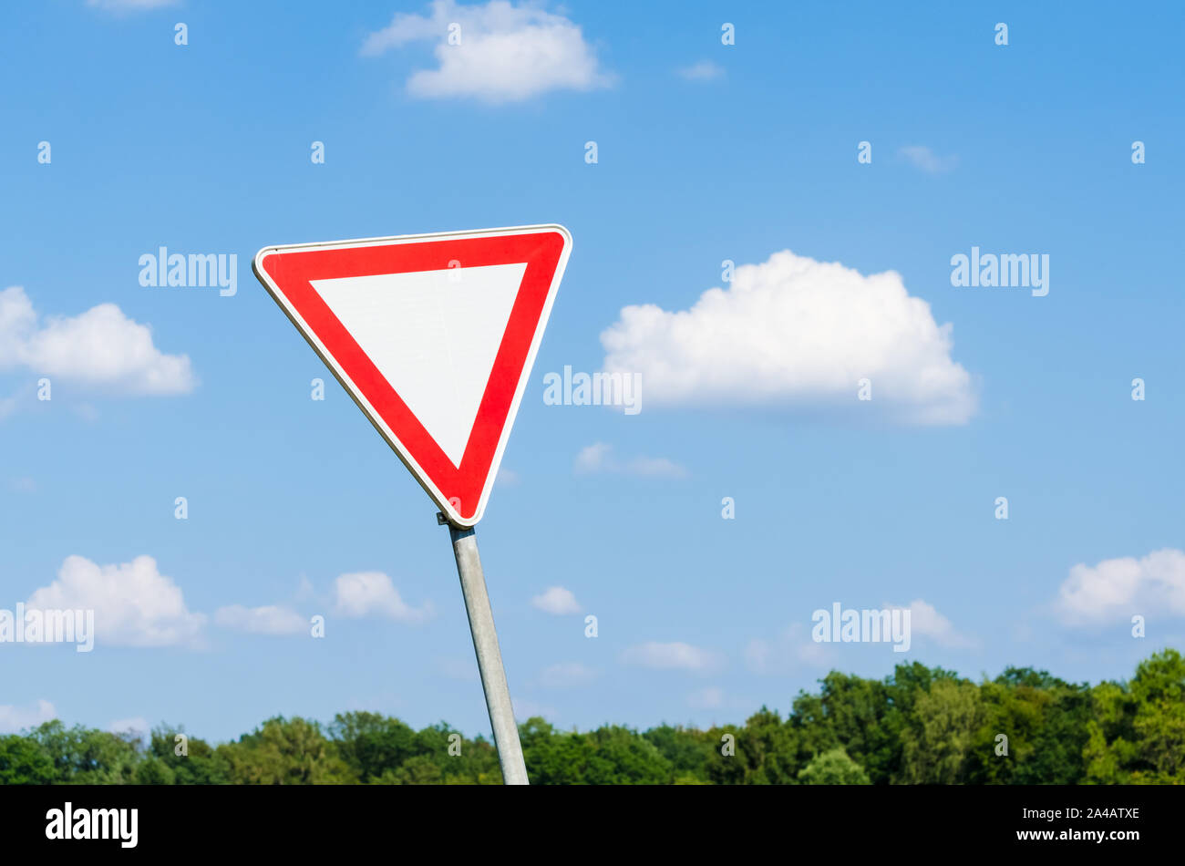Triangle road sign hi-res stock photography and images - Alamy