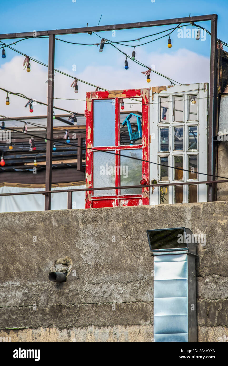 Contemporary street lights hi-res stock photography and images - Alamy