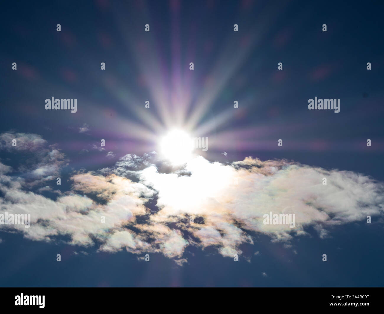 Sun star in the sky Stock Photo - Alamy