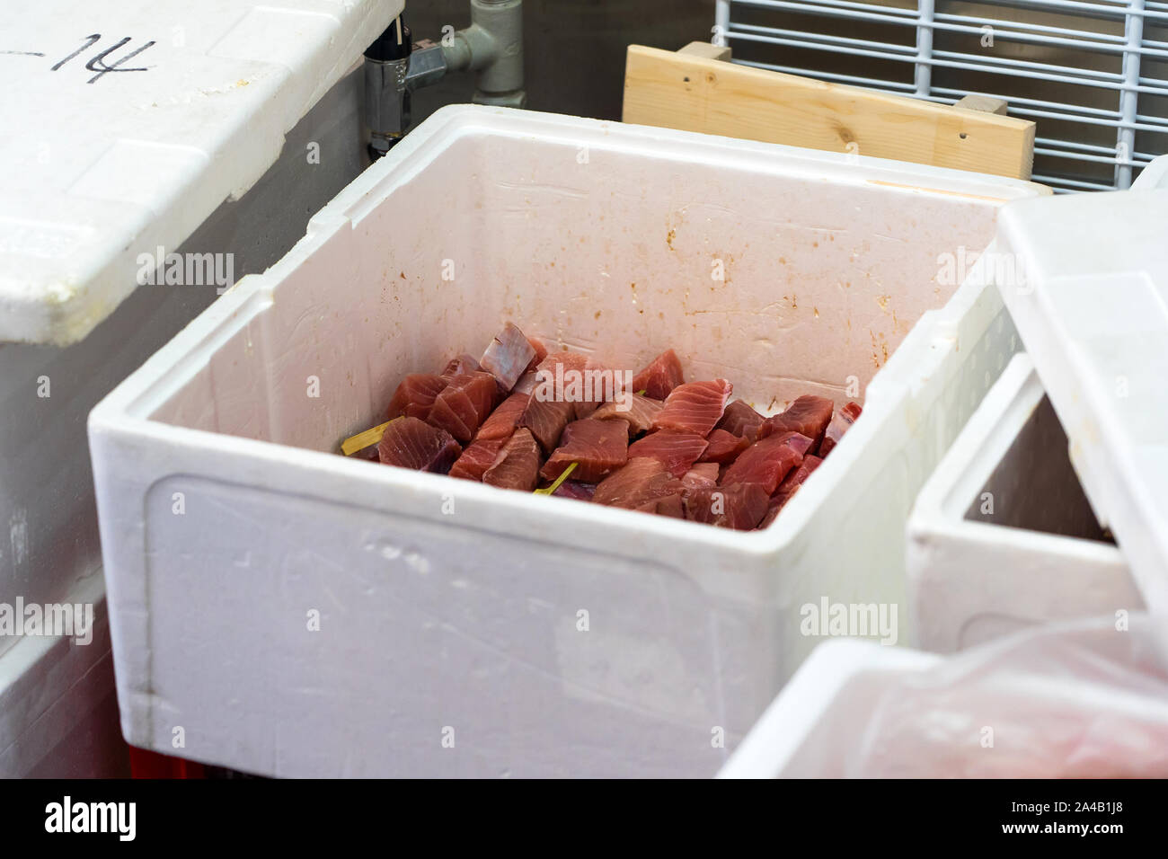 Fresh fish fish market marker hi-res stock photography and images - Alamy