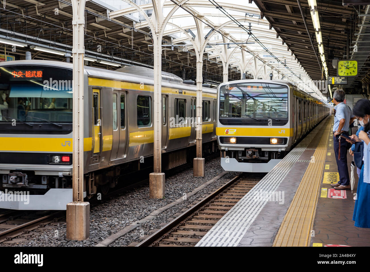 Tokyo rail system hi-res stock photography and images - Alamy