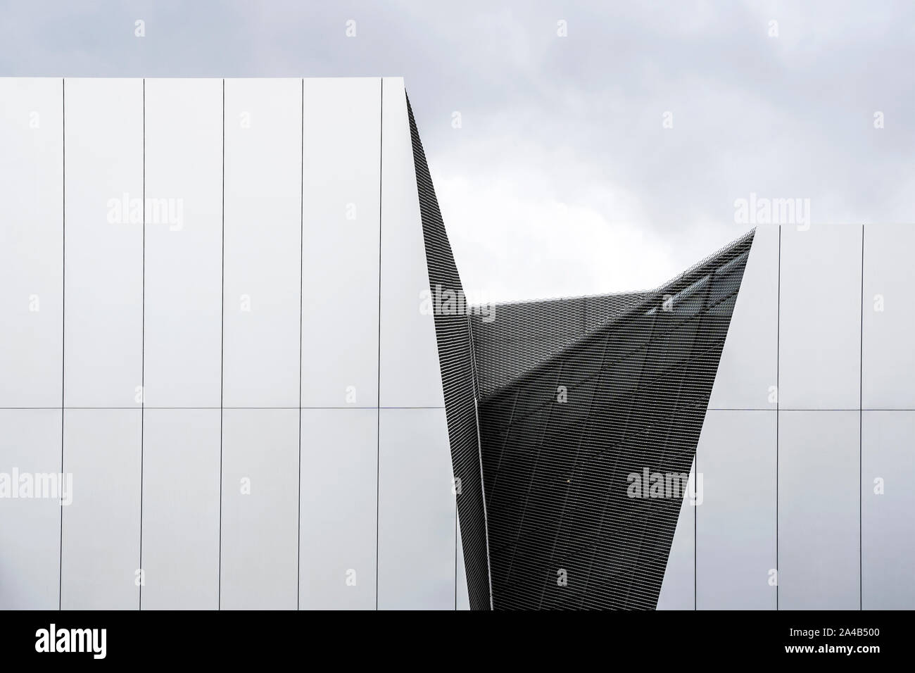 Pure aluminium metal hi-res stock photography and images - Alamy