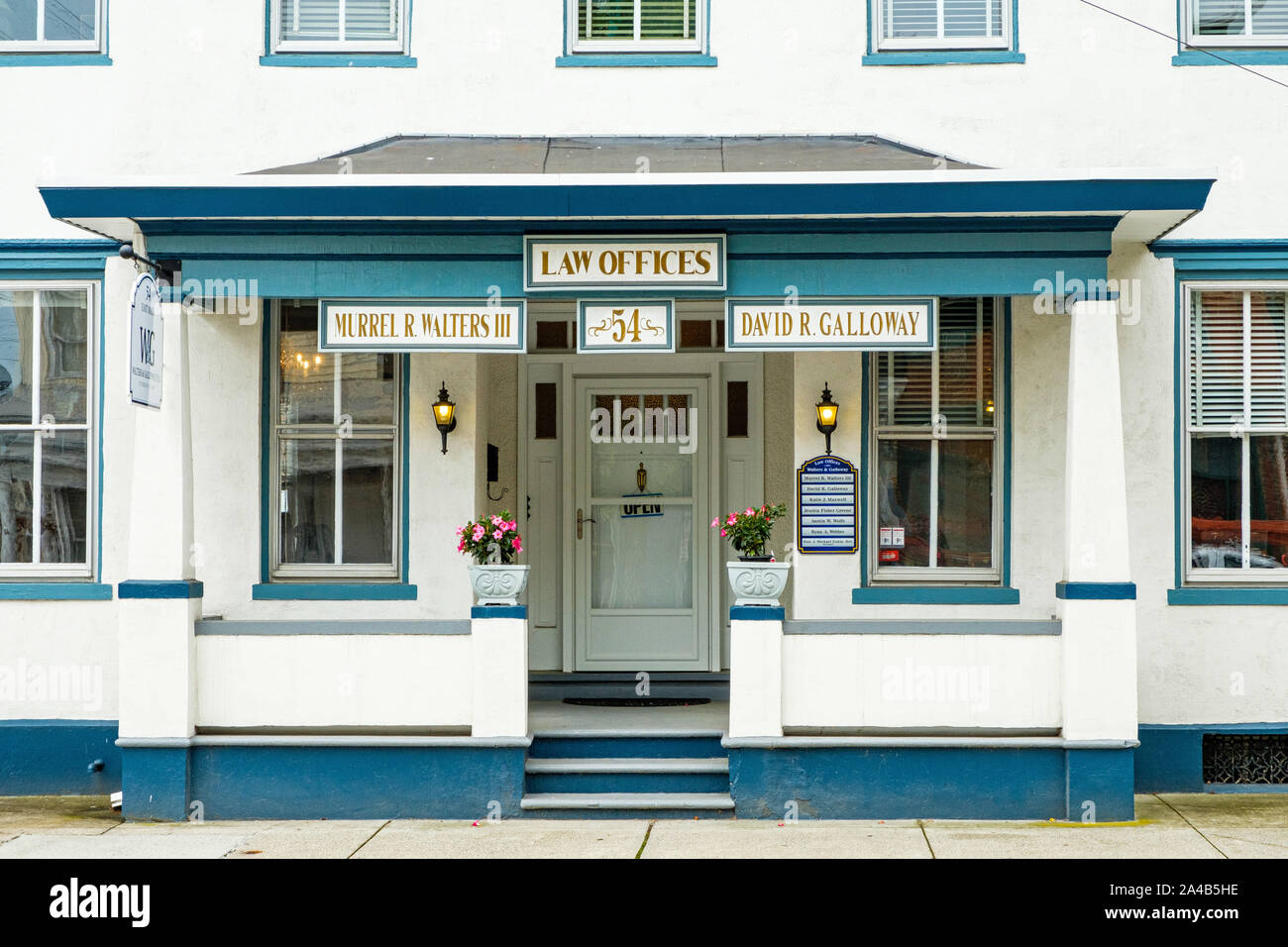 54 high street hi-res stock photography and images - Alamy