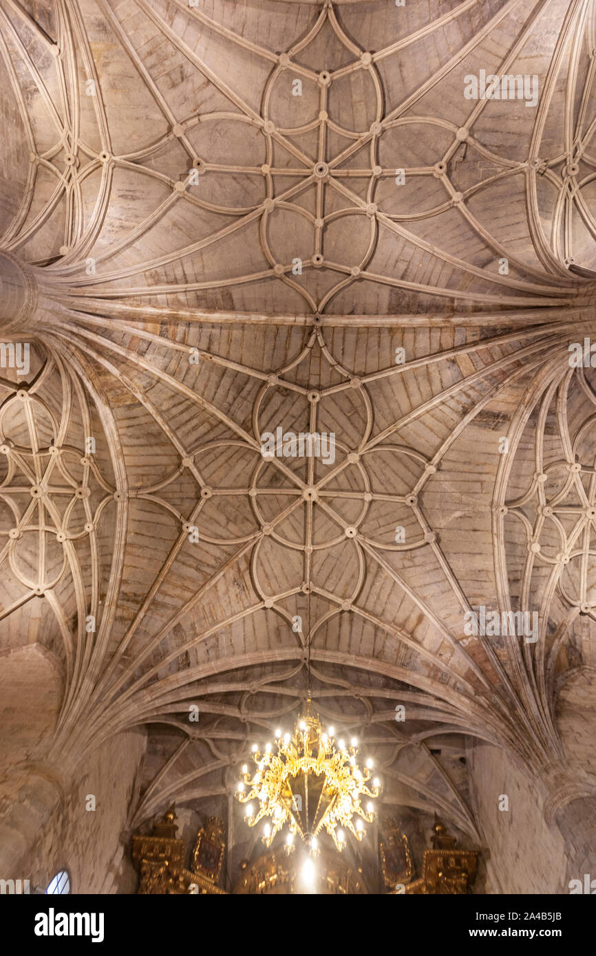 Vaulted ceiling in church hi-res stock photography and images - Alamy