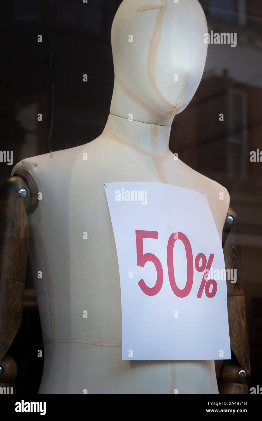 Faceless dummy hi-res stock photography and images - Alamy