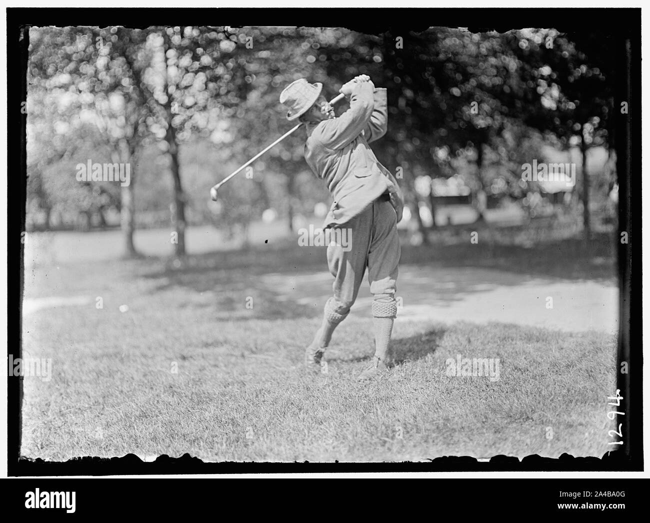 TRAVIS, WALTER. PLAYING GOLF Stock Photo - Alamy