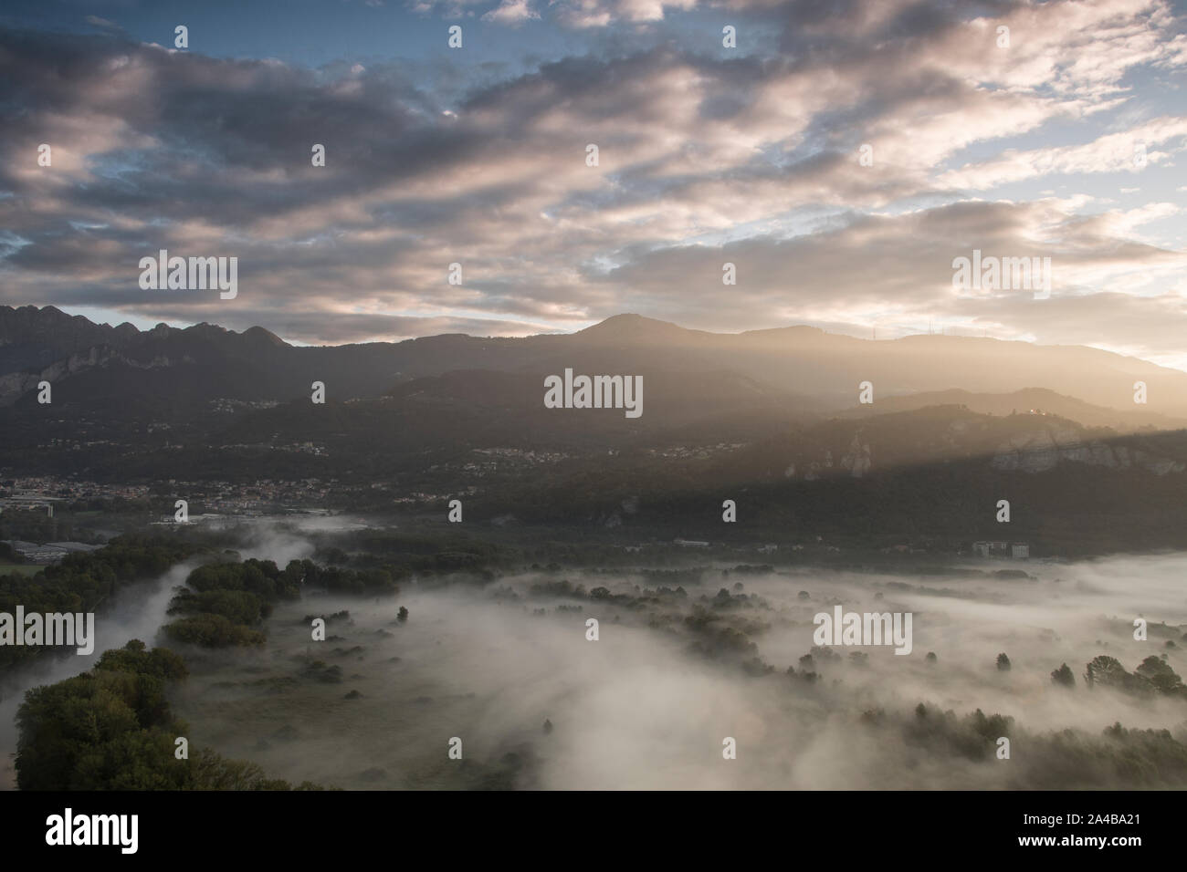 landscape in a river Adda italy lombardia Stock Photo - Alamy